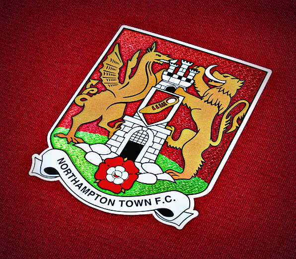 A Lovely Drop of Vintage Claret – Sartorial Soccer