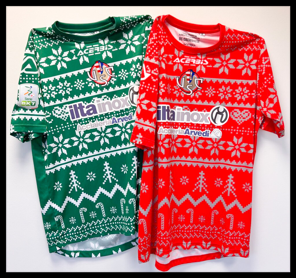 Kit of the Week #106: Cremonese’s Christmas Jumper Jerseys – Sartorial ...